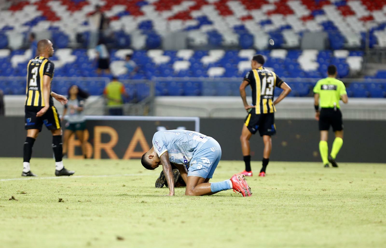 Torcida do Remo não perdoa e enche a web de memes do rebaixamento do ...