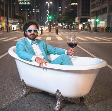 Humorista apresenta 'Fernando Pedrosa Xaveca a Plateia e Bebe Vinho ...