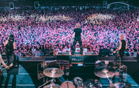#TBT: Guns N’ Roses publica homenagem aos fãs paraenses e relembra show ...