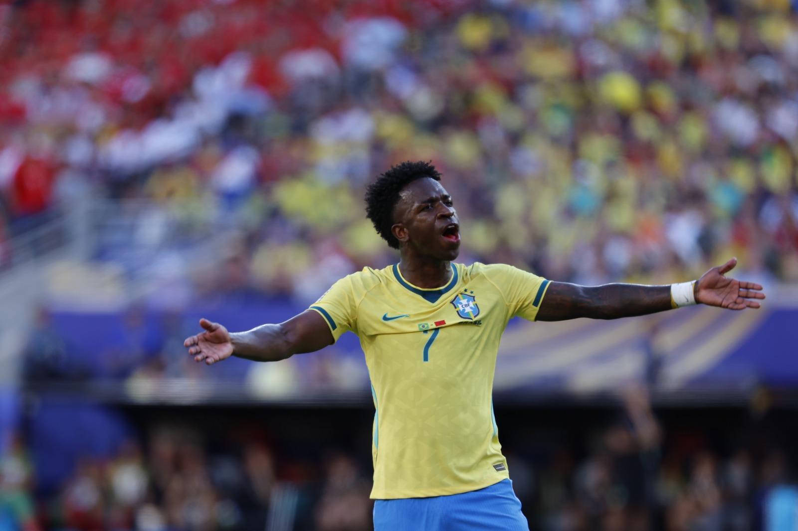 Com golaço de Vini Jr, Brasil empata com Marrocos na estreia da Copa do ...