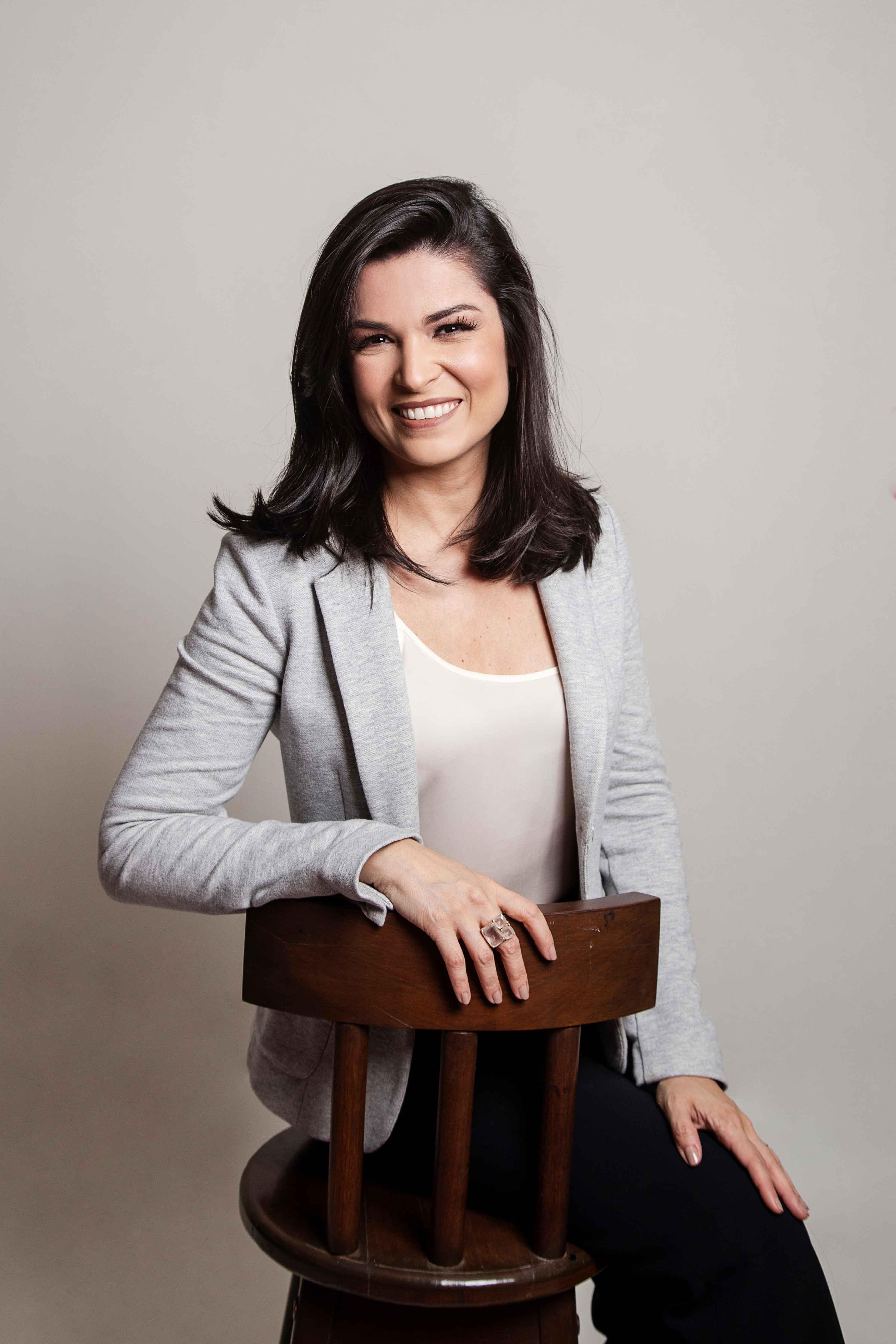 Priscilla Castro revela tudo sobre apresentação do Jornal Nacional ...