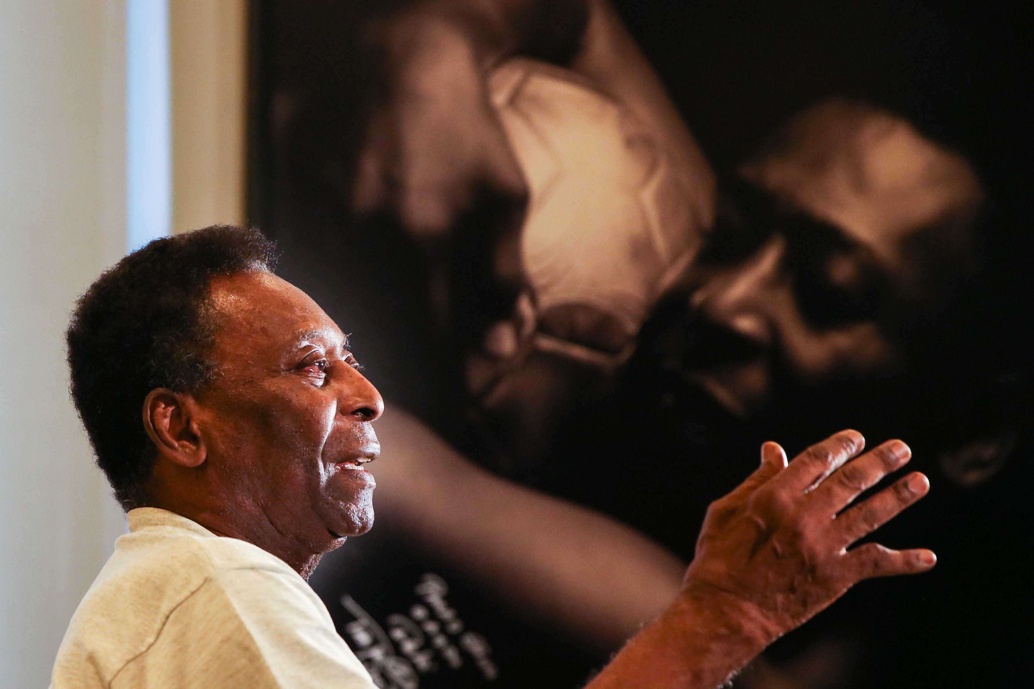 Um ano sem Pelé: entenda como ficou o testamento do Rei do Futebol
