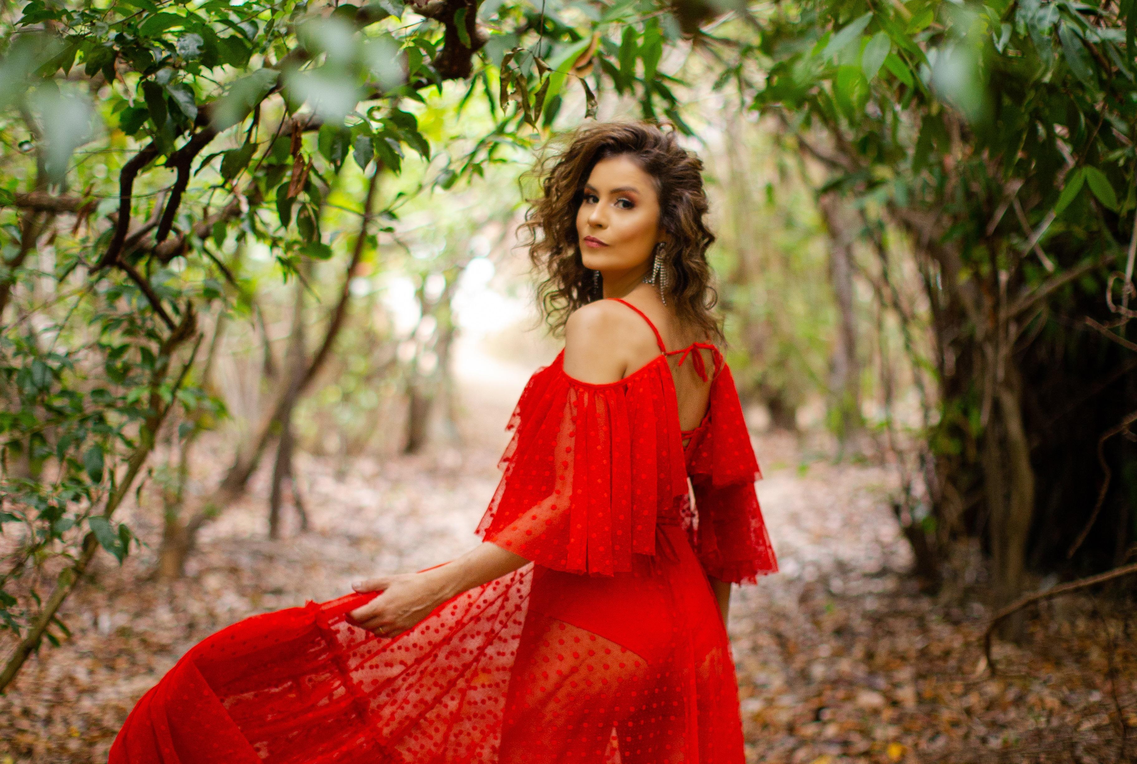 Lia Sophia traz muito 'carimbop' em live no YouTube e Facebook nesta ...