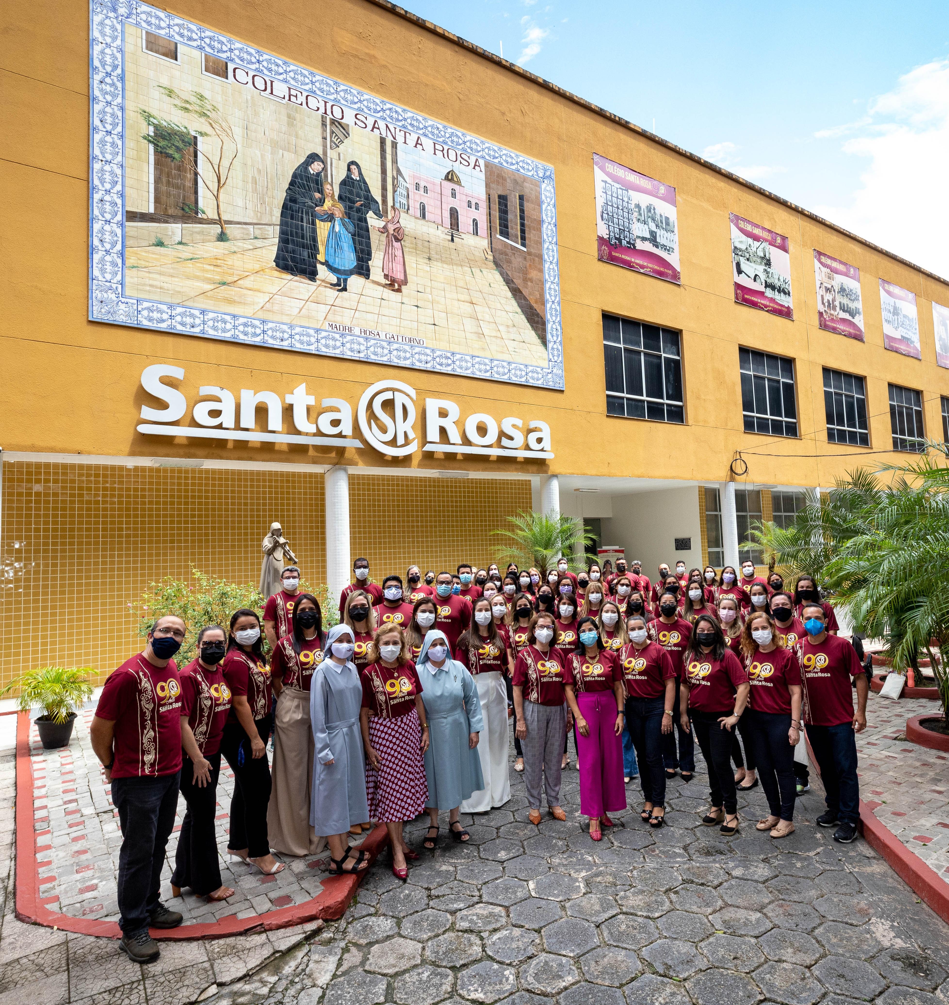 90 anos de história: Colégio Santa Rosa une tradição e inovação para ...