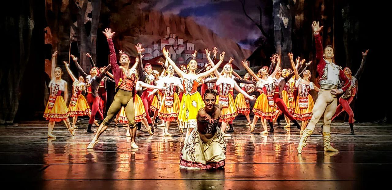 Bailarinos têm até dia 23 de maio para se inscrever na mostra de dança ...