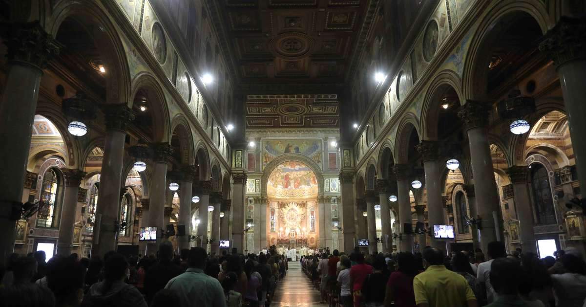Basílica Santuário De Nazaré Se Prepara Para Comemorar Os 99 Anos Do