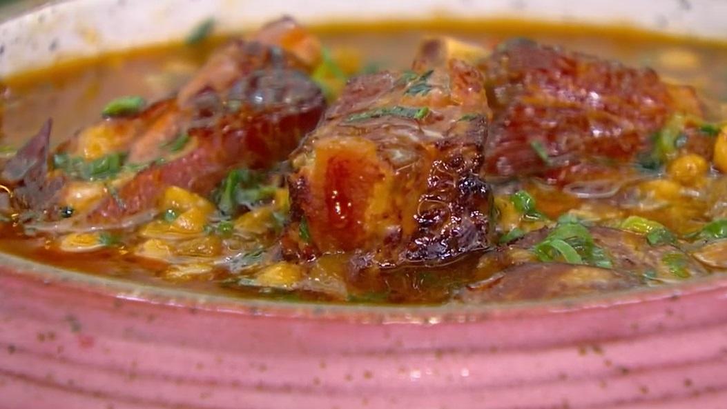 Canjicada com costelinha suína é a receita de hoje (26/09) no Mais Você ...