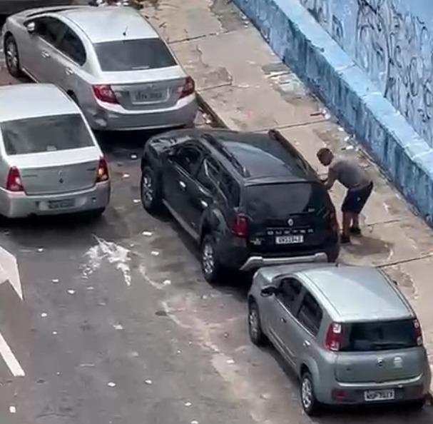 Dupla arromba veículos no Marco e foge em carro prata; vídeo | Polícia ...