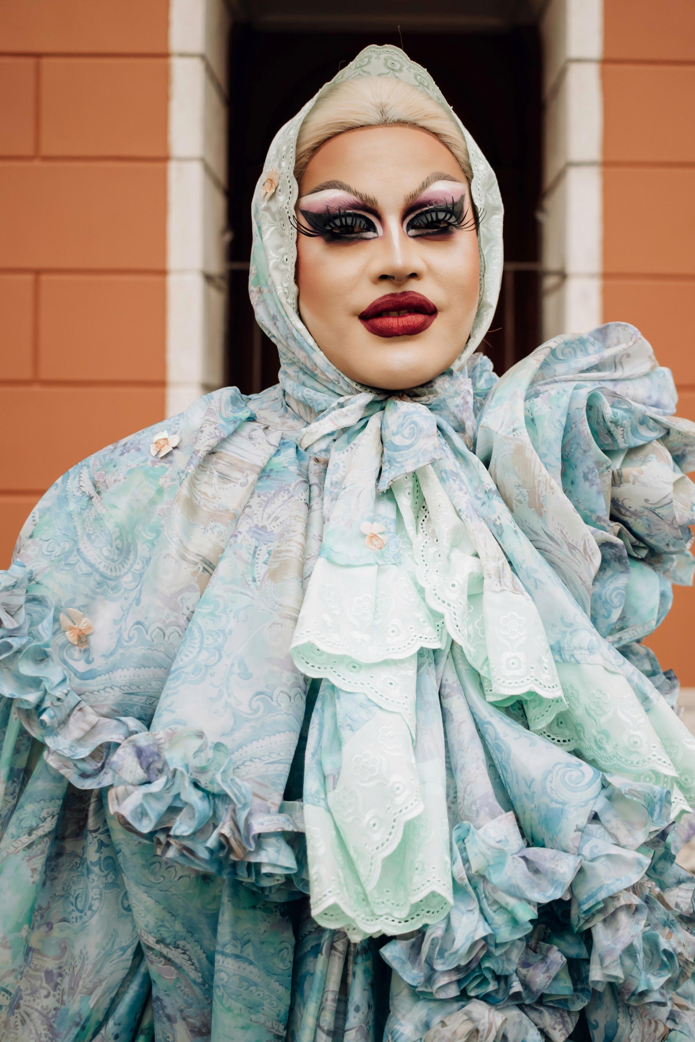 Oficina fortalece a representatividade da arte drag em Belém | Cultura ...