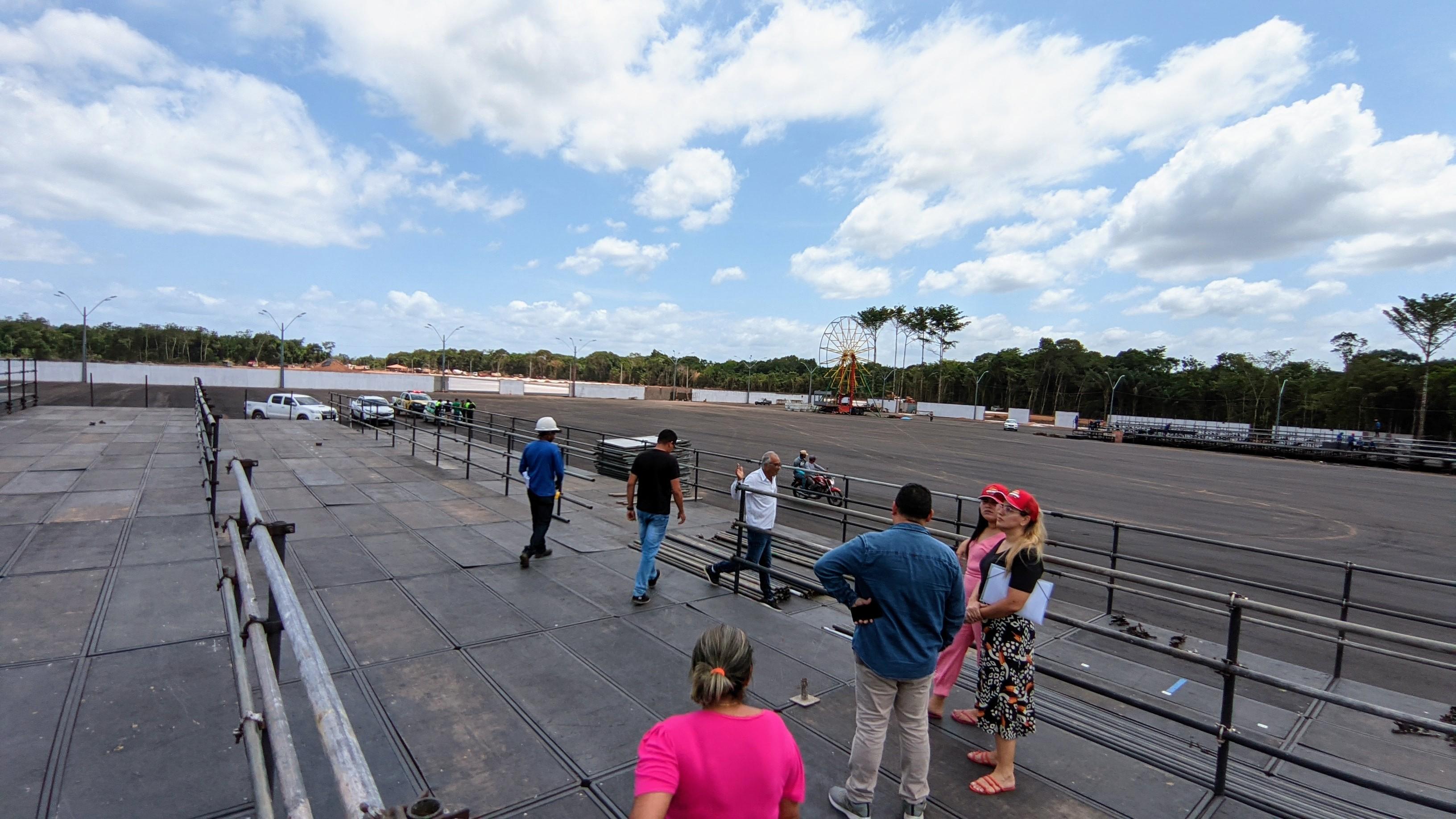 Barcarena: Festival do Abacaxi inaugura arena de shows estilo 'Rock in ...