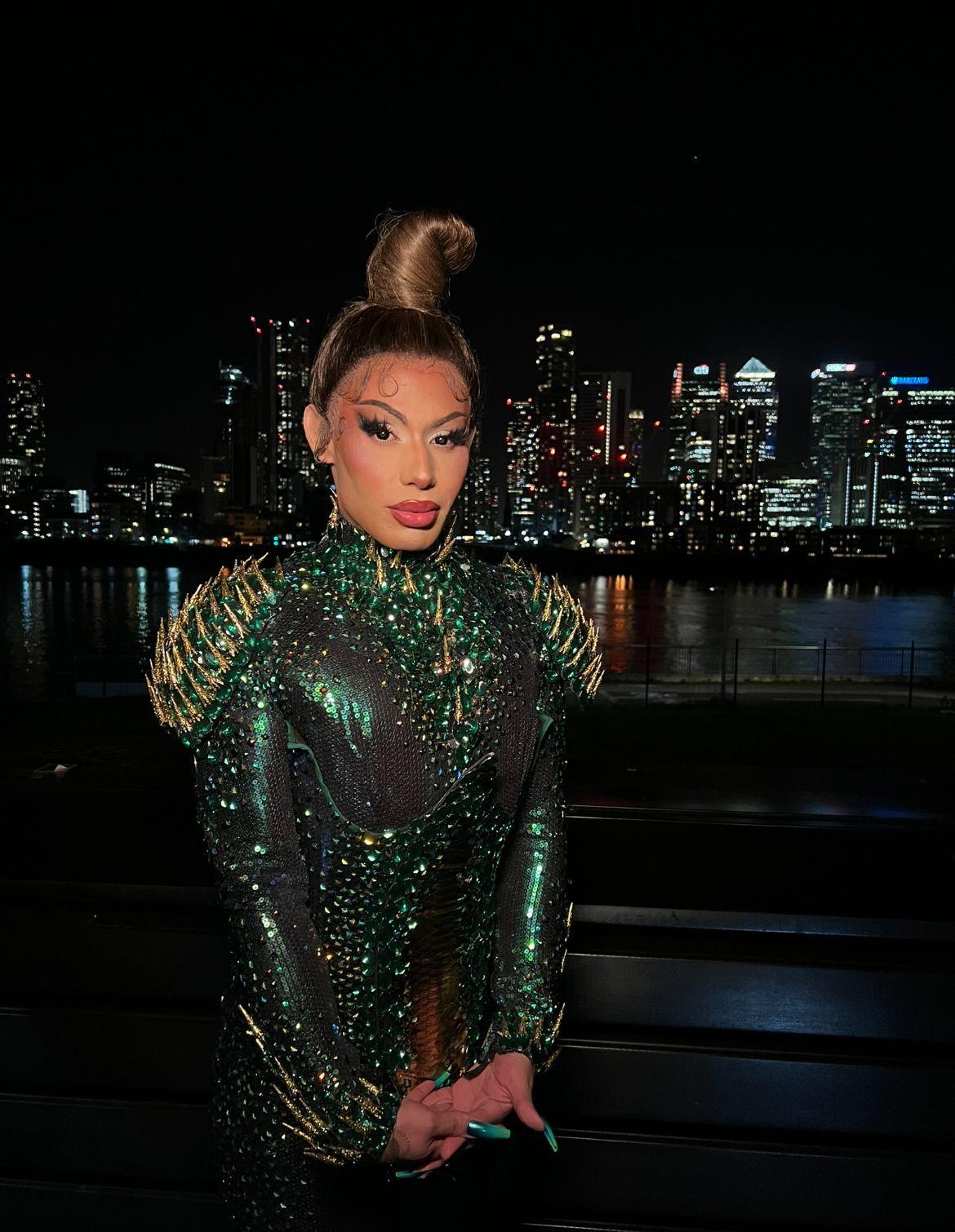 Grag Queen: drag brasileira conquista prêmio e lança música no Reino ...