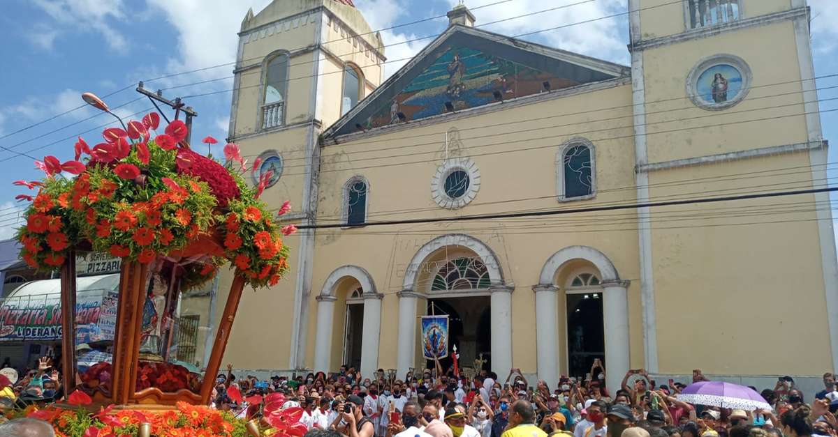 Fiéis católicos de Mosqueiro celebram o Círio de Nossa Senhora do Ó dia ... Fiéis católicos de Mosqueiro celebram o Círio de Nossa Senhora do Ó dia ...