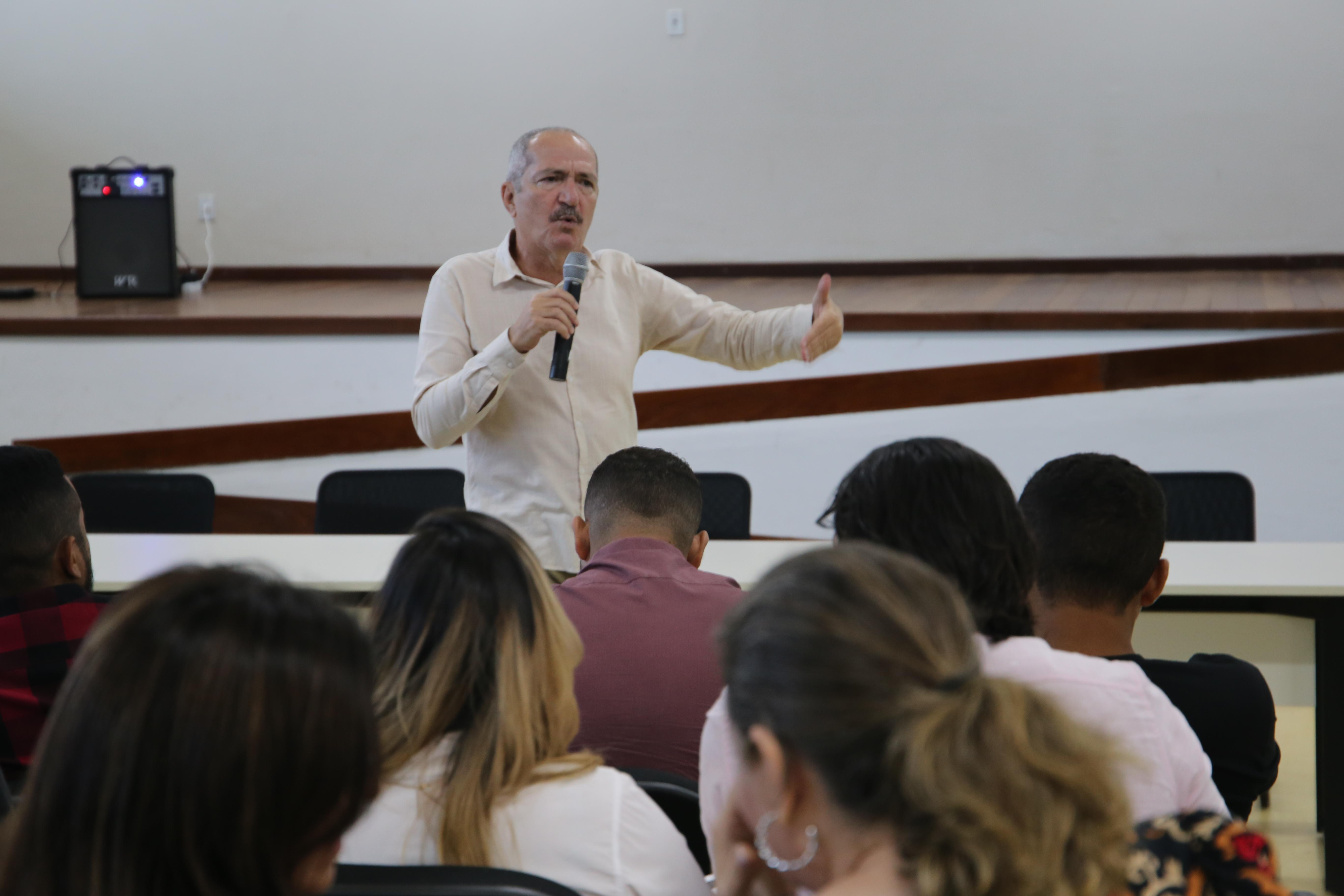 Palestra com Aldo Rebelo defende o desenvolvimento na Amazônia | Marabá ...