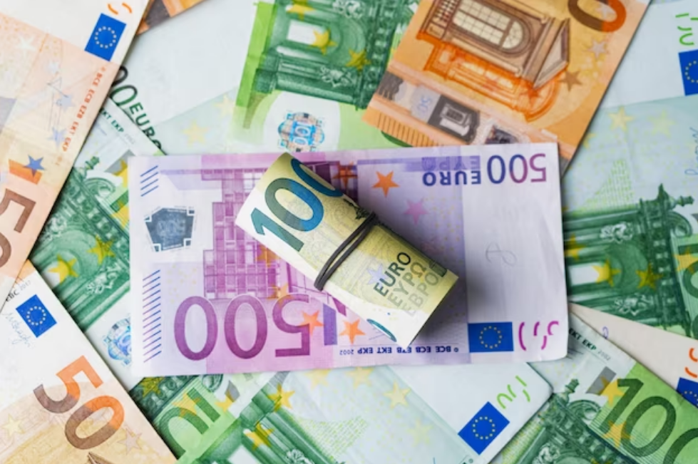 Euro Hoje Qual O Valor Do Euro Para Real Hoje 08 De Maio Economia Euro Hoje Qual O Valor Do Euro Para Real Hoje 08 De Maio Economia