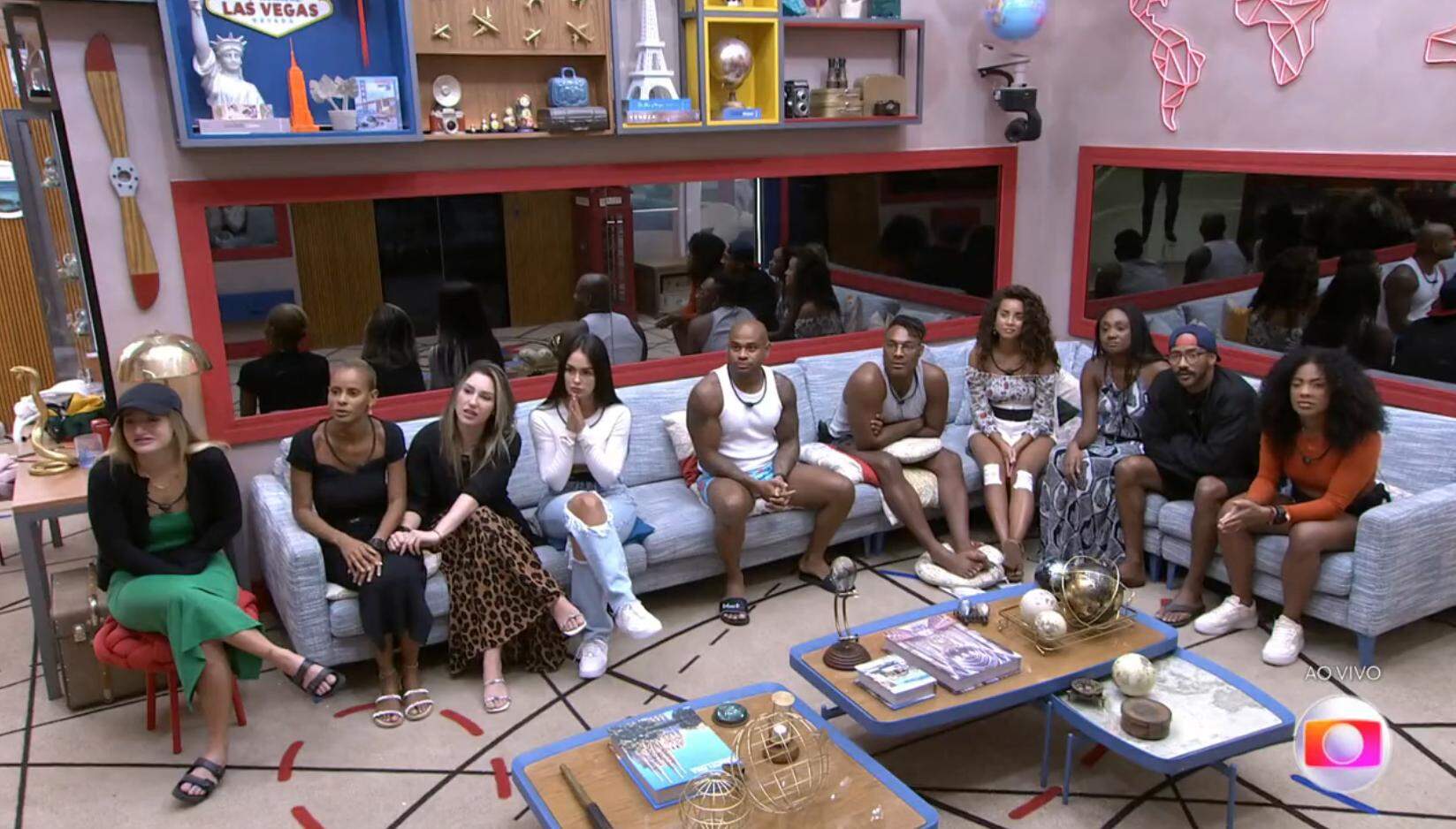 BBB 23: Tadeu Schmidt dança 'Ragatanga' e surpreende participantes do ...