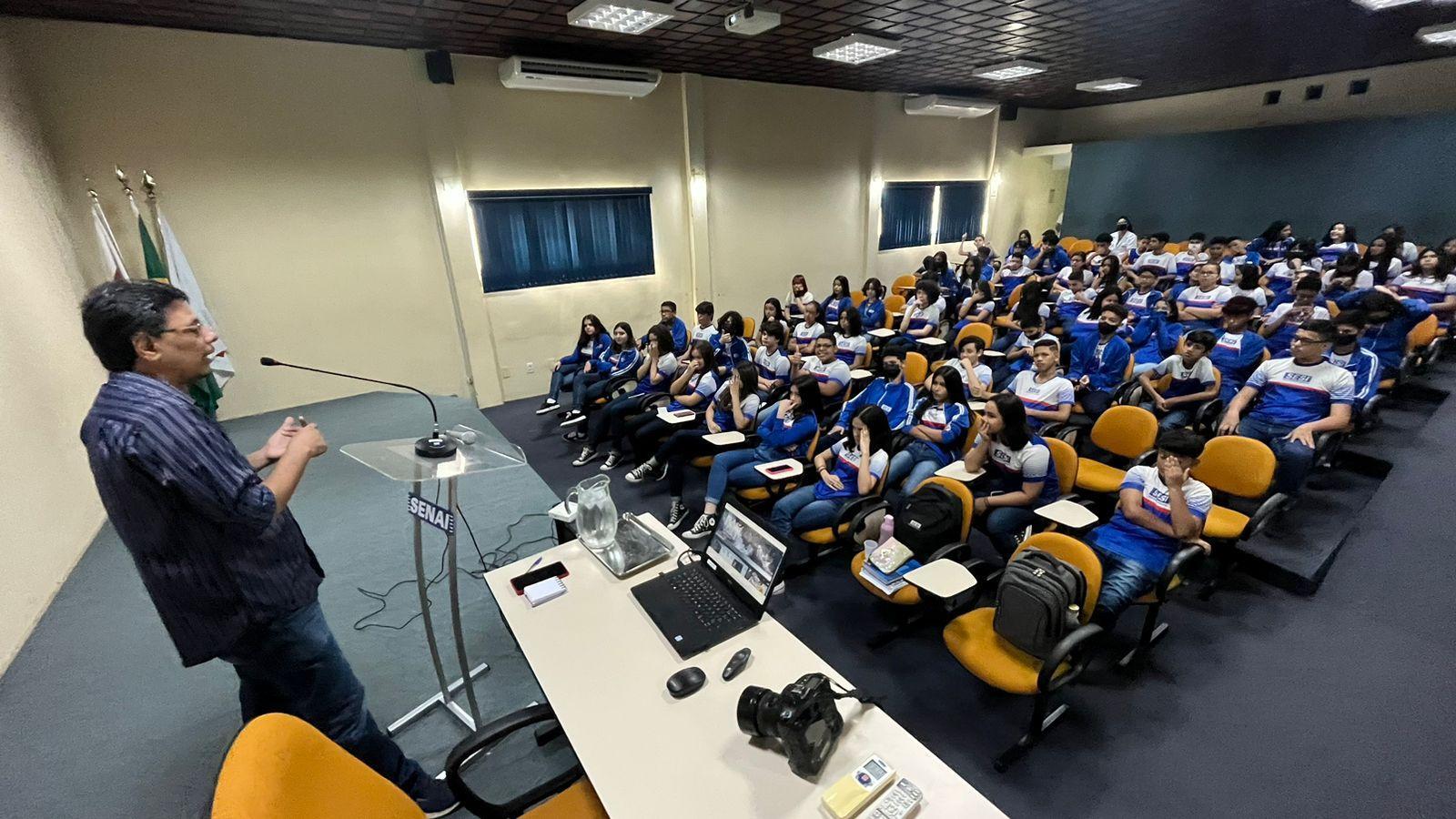 O Liberal na Escola: programa leva à Escola Sesi Belém evento alusivo ...
