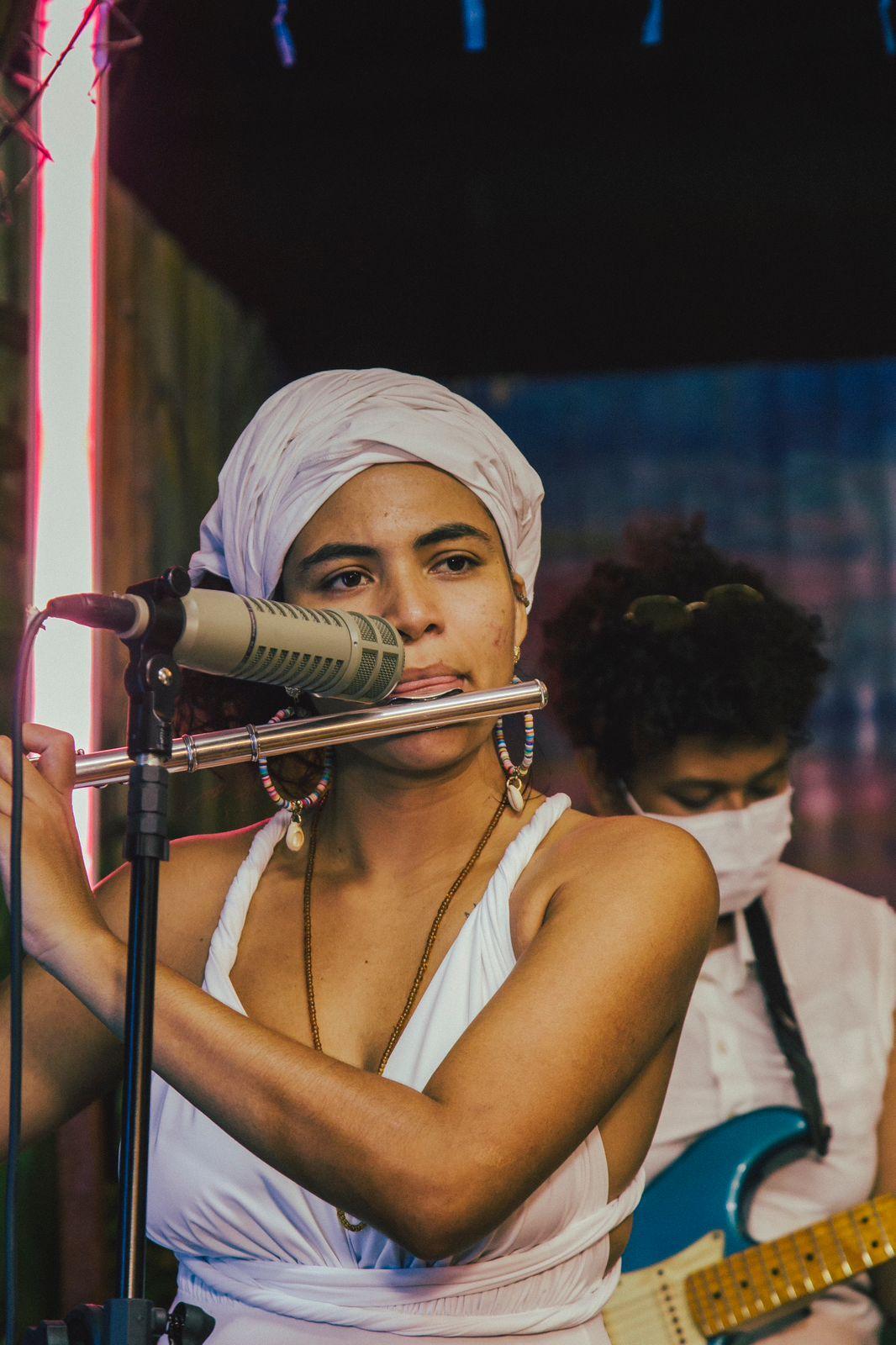 Musicista Luany Ferreira, do Pará, indica grupos de choro para conhecer ...