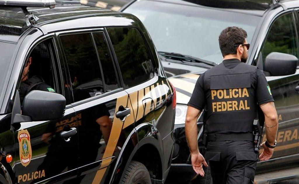Policiais federais aprovam estado de greve e avaliam paralisação ...