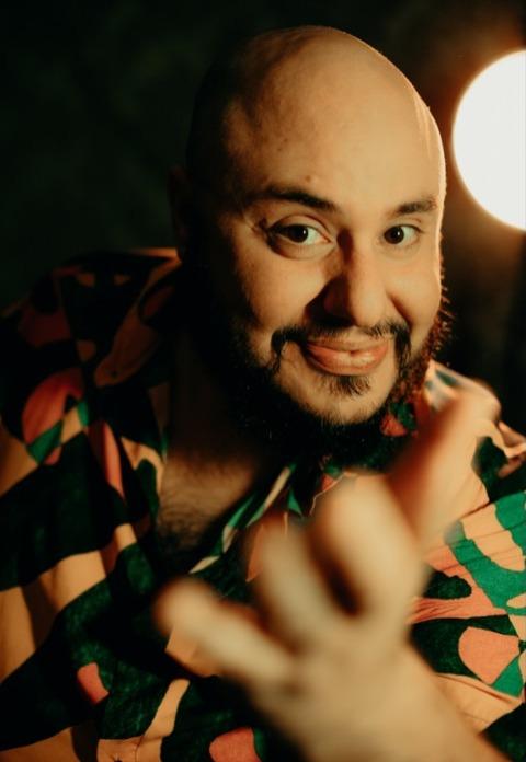 Márcio Moreira lança single ‘Te Amo Que Só’ e declara que é possível ...