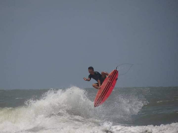 Paulo Rogério: a trajetória de superação e sucesso no surf | Adrenalina ...
