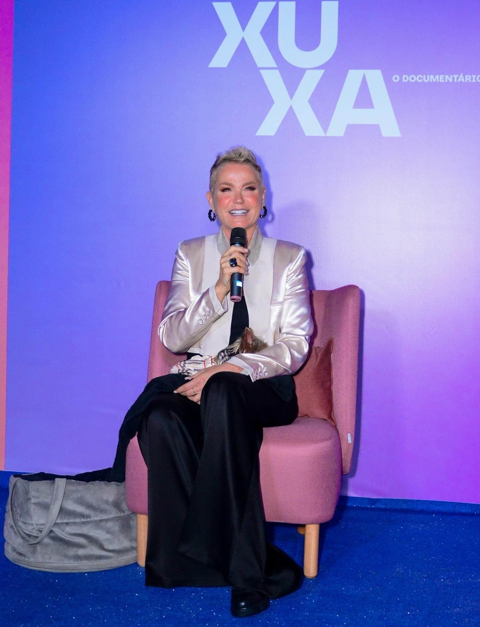 Xuxa recebe artistas em lançamento de 'Xuxa, o documentário', do ...