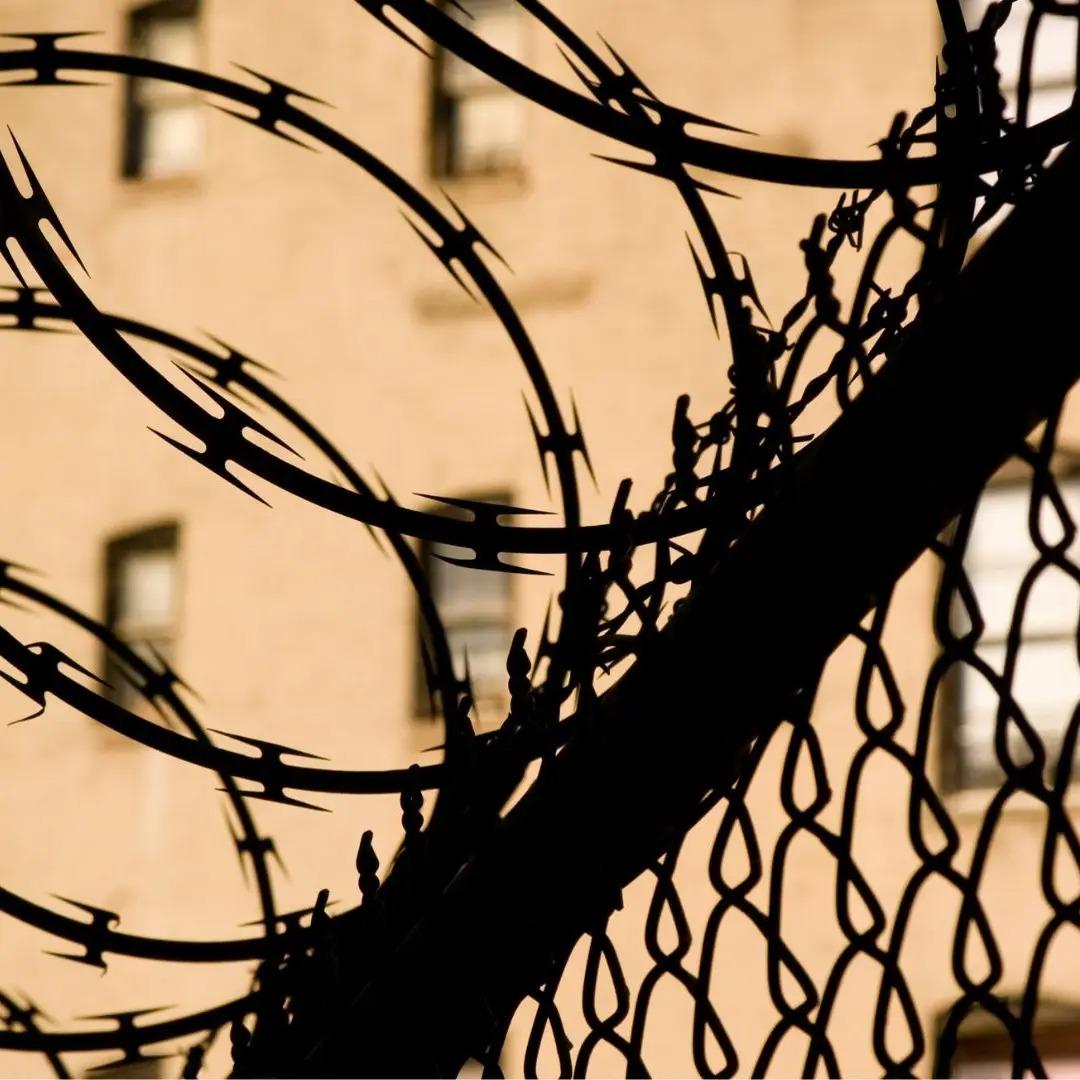 Irã executa quatro pessoas condenadas à morte por espionagem a favor de ...