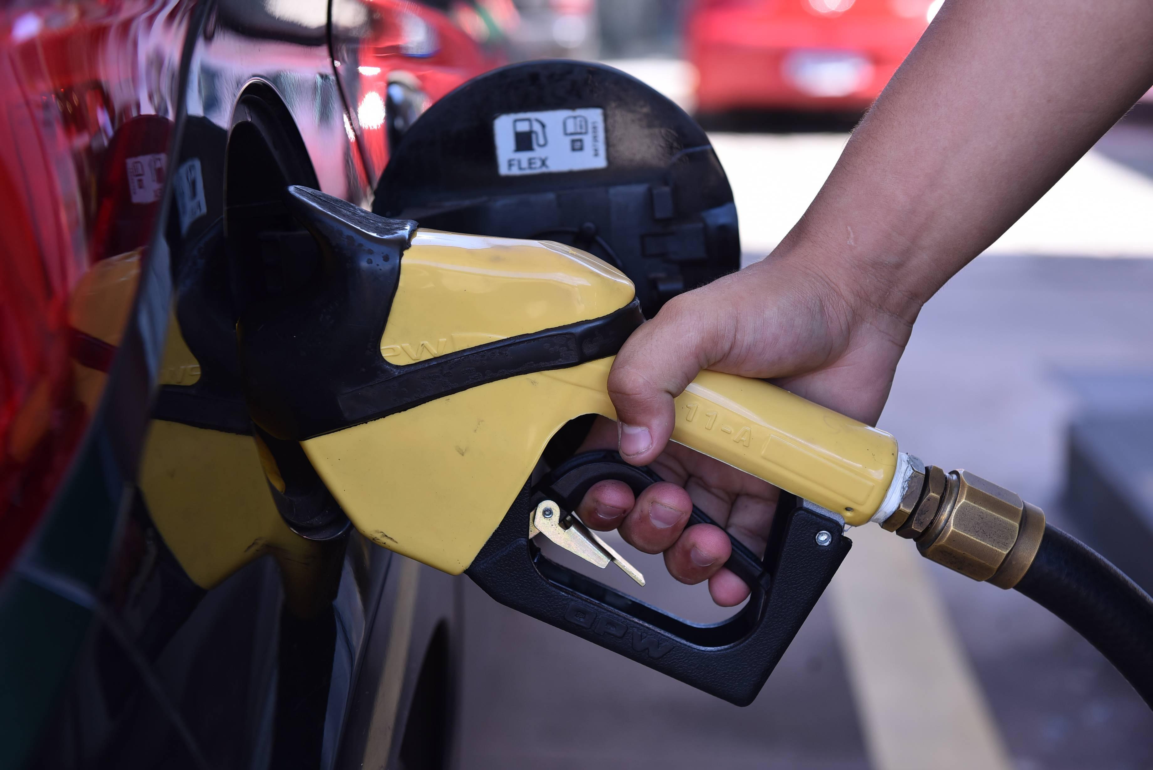 Preço da gasolina chega a R$ 7,42 em Altamira; veja o ranking dos ...