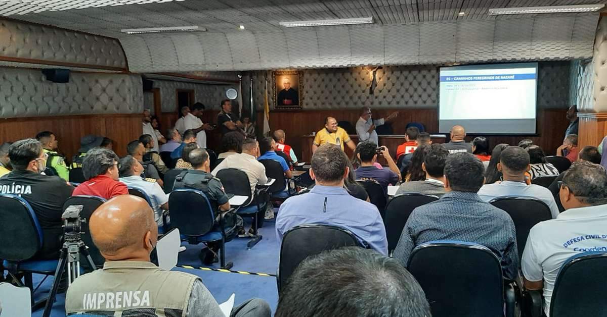 Diretoria Da Festa De Nazaré Entrega O Roteiro Das Procissões Do Círio