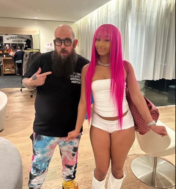 Rapper americana encontra maior assinante de seu perfil no OnlyFans ...