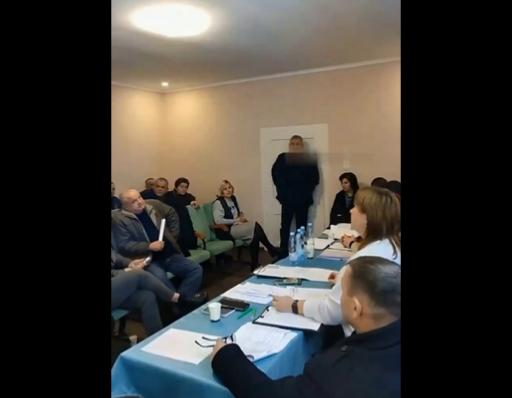 Quem é Serguei Bátrin, deputado ucraniano do partido de Zelensky que ...