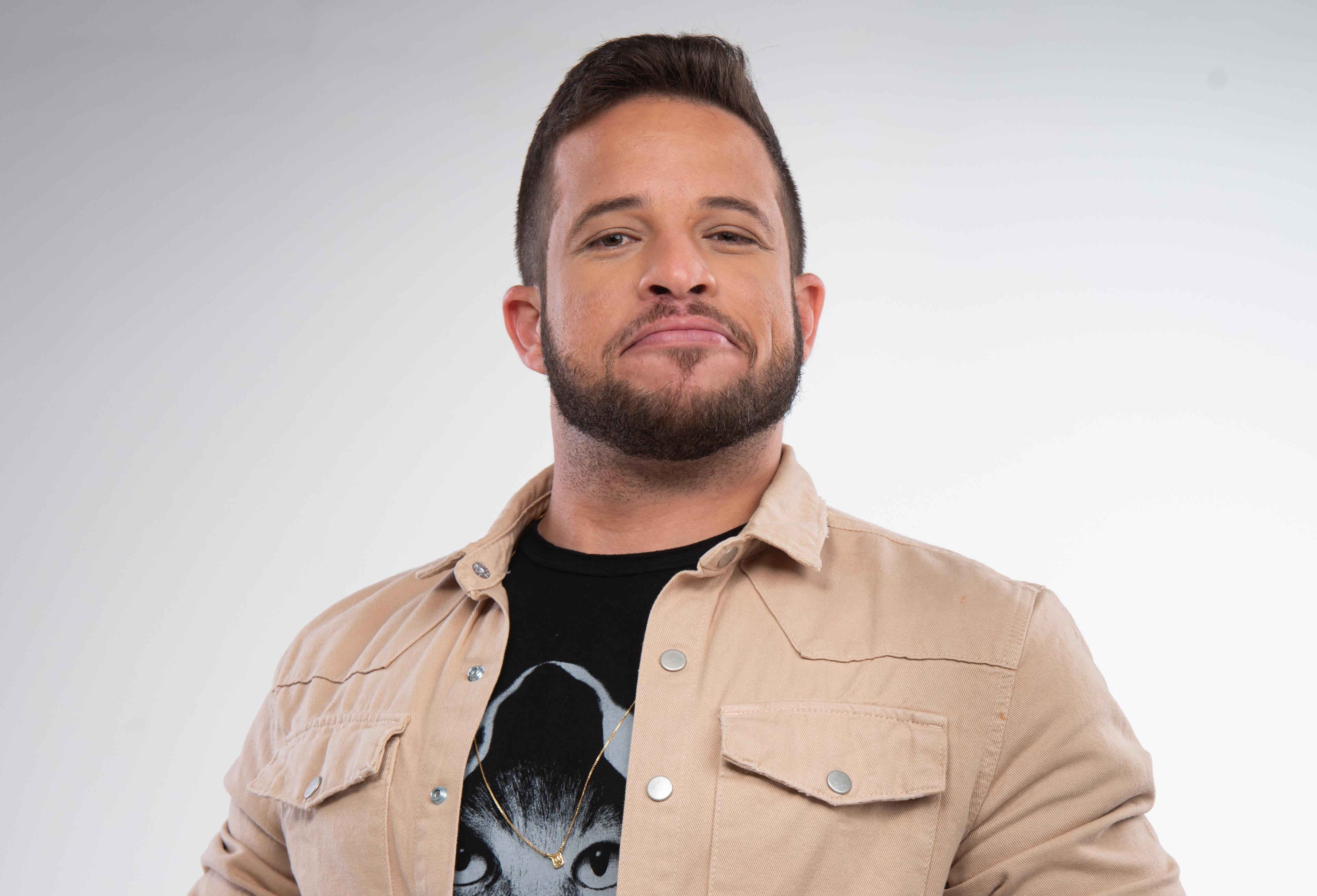 Flávio Andradde chega com o inédito ‘Aproveite a Festa!’, em Belém ...