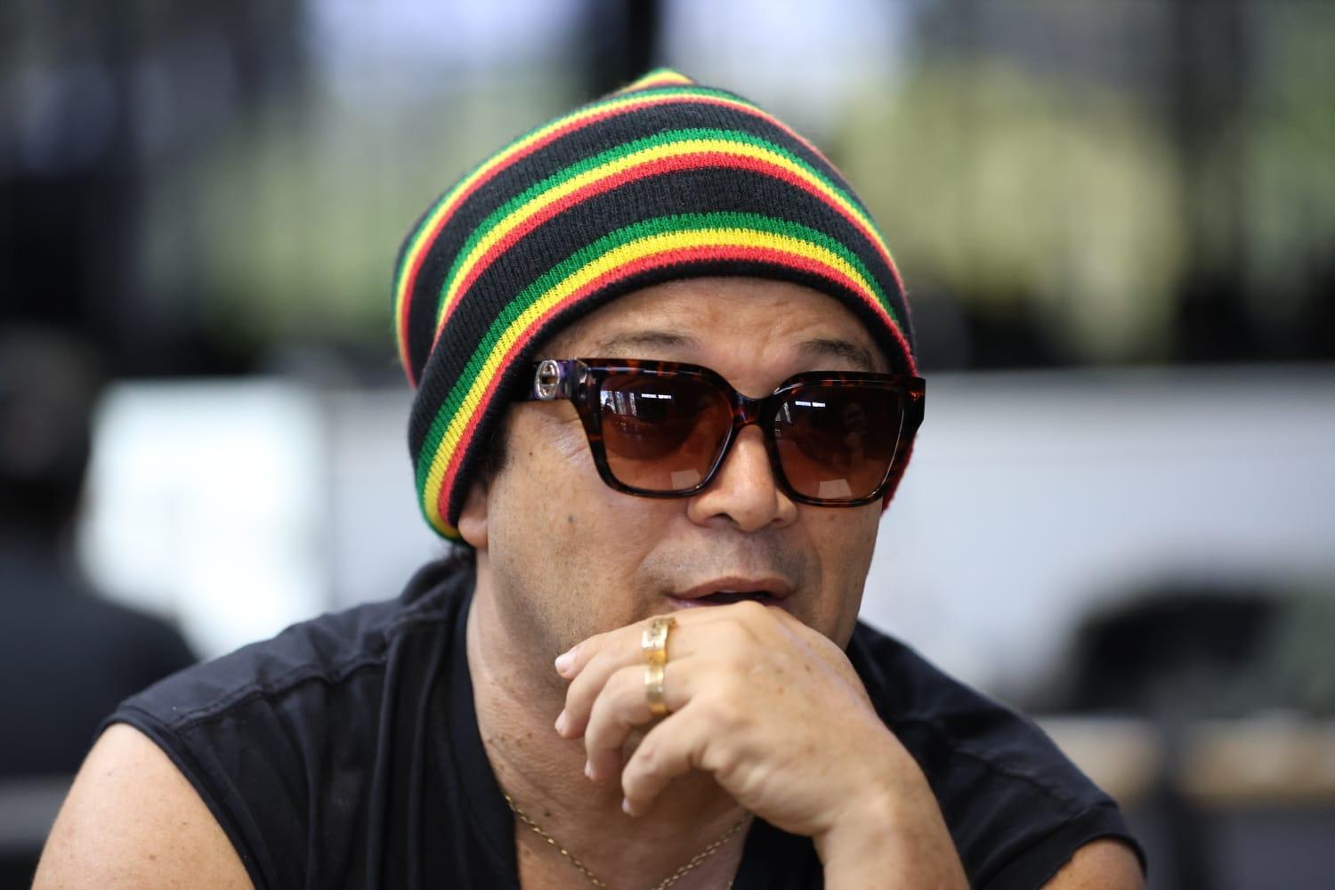 EXCLUSIVO: Wanderley Andrade lança EP com clássicos internacionais em ...