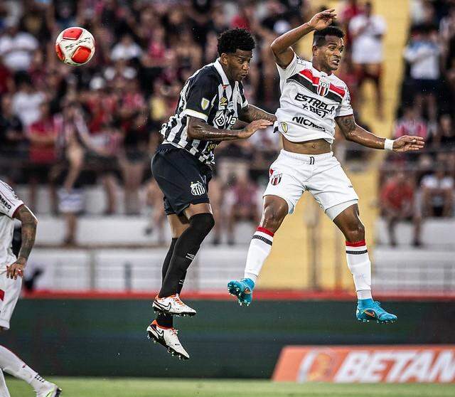 Transmissão ao vivo de Santos x Botafogo-SP: onde assistir com imagens ... Transmissão ao vivo de Santos x Botafogo-SP: onde assistir com imagens ...