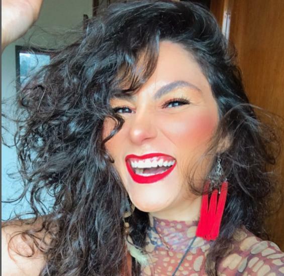 Élida Lima estreia na poesia com o livro ‘Não sei se é da idade ou da ...