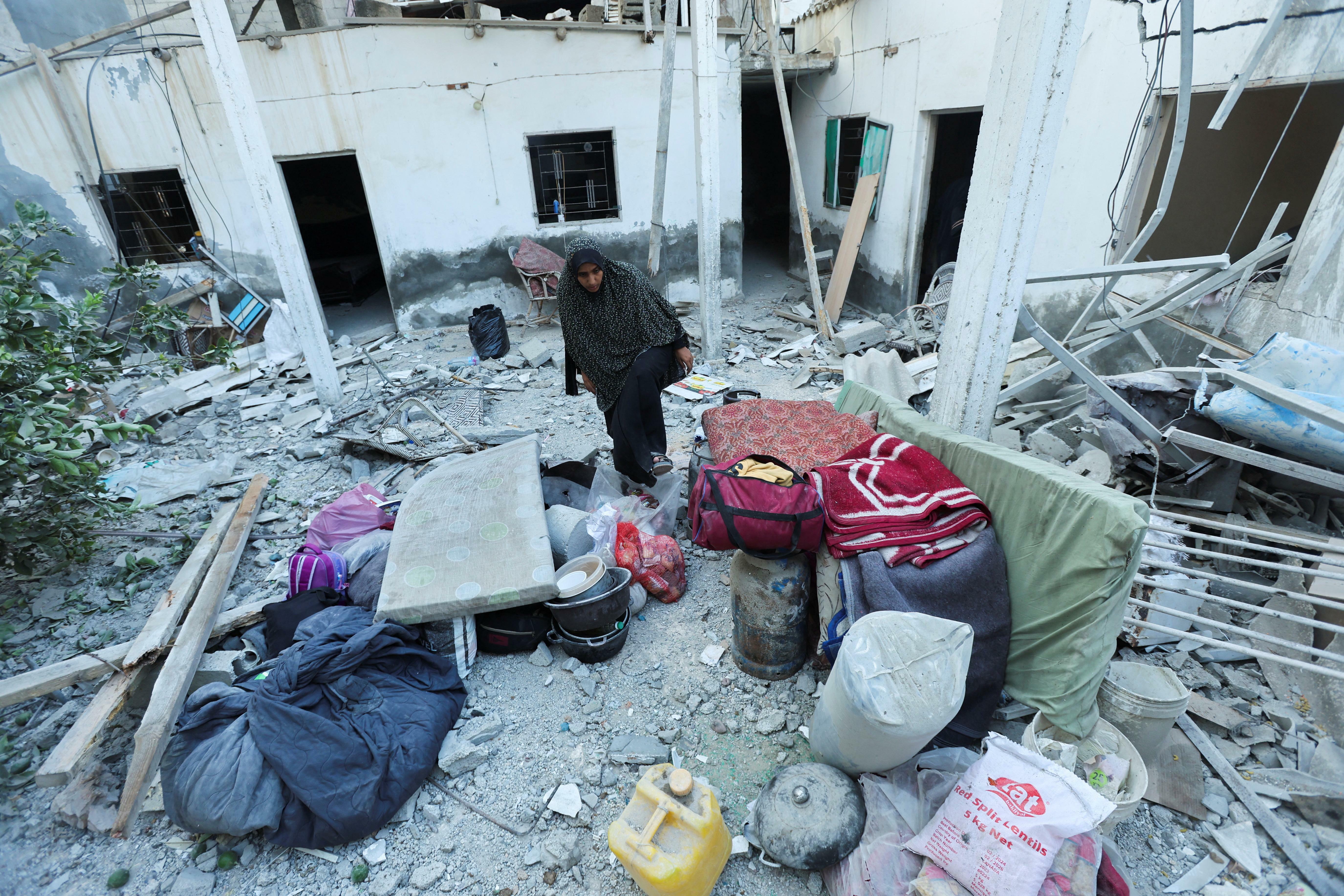 Ataque israelense em Gaza mata 25 abrigados em escola, informa agência ...
