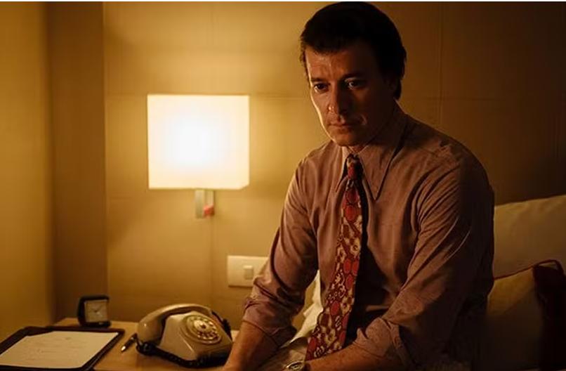 Estreia do filme 'Silvio', cinebiografia de SIlvio Santos, é confirmada ...