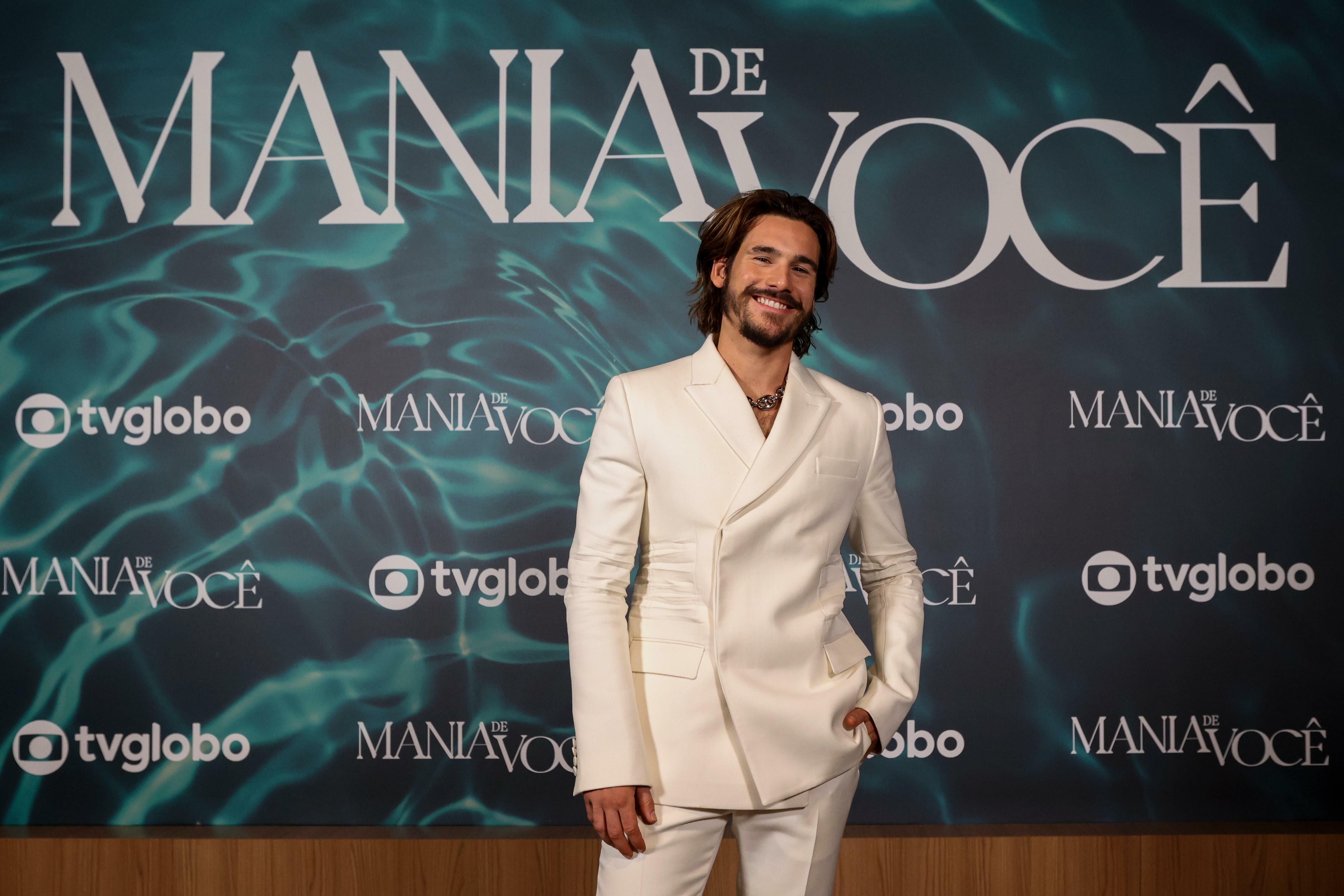 EXCLUSIVO: Festa de lançamento de ‘Mania de Você’ reúne elenco ...