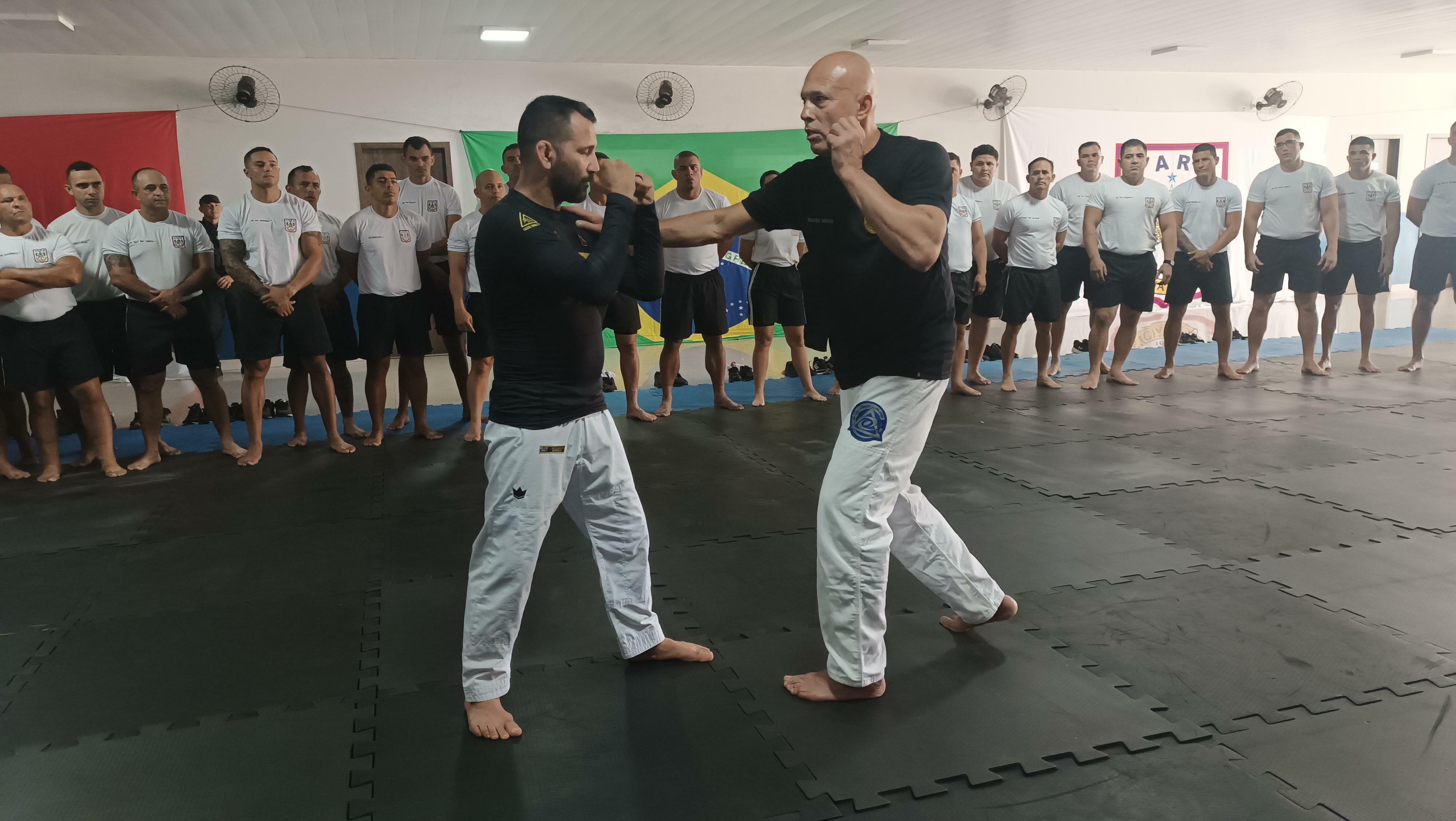 Gracie Ouro Pai Por Que Roger Gracie é O Maior Competidor De Todos Os