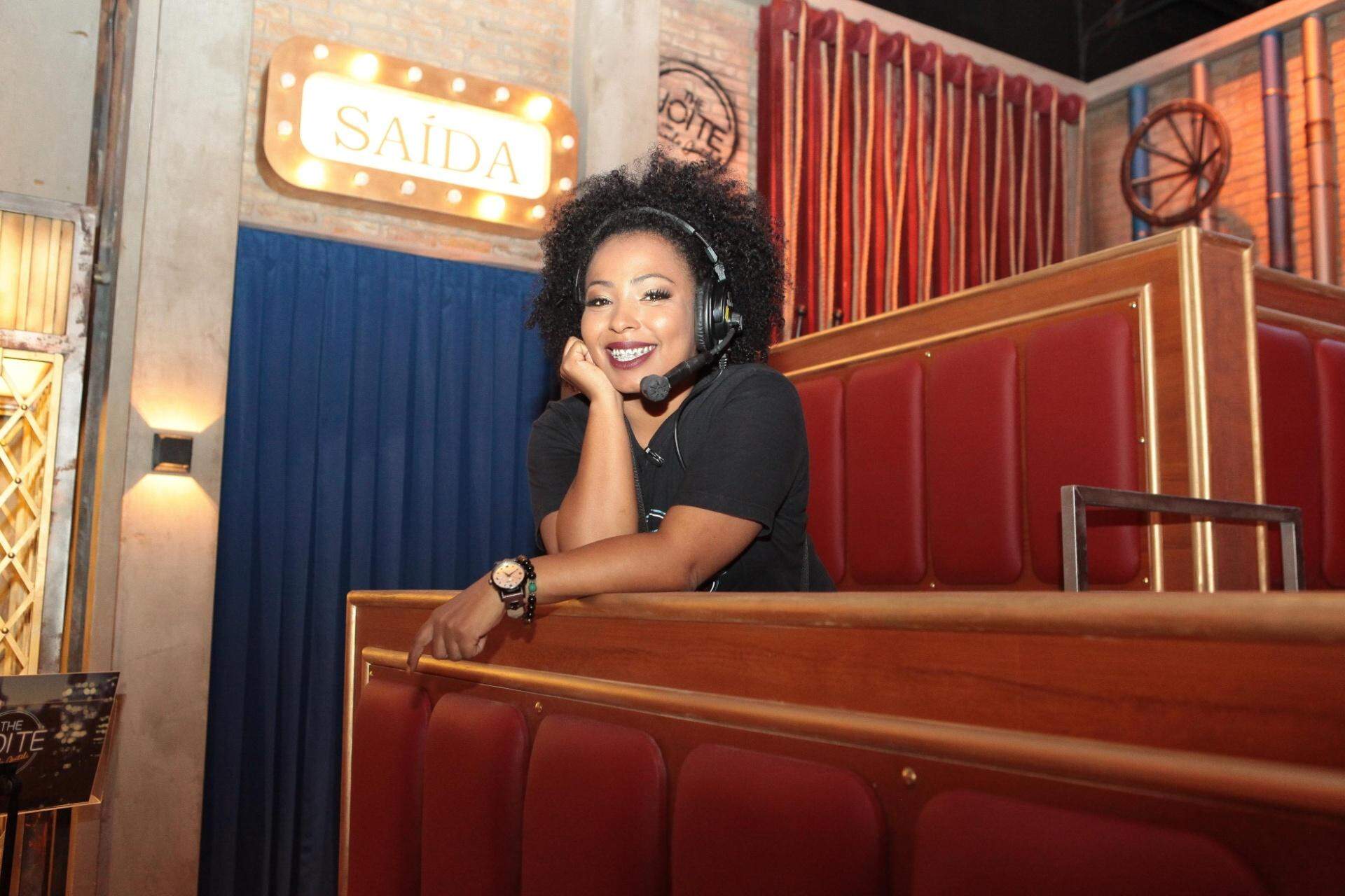 Ex-assistente de palco de Danilo Gentili acusa apresentador Otávio ...