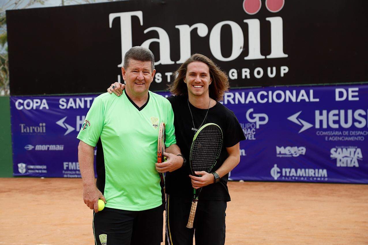 Morre Ivan Kley, ex-tenista e pai do cantor Vitor Kley | Celebridades ...