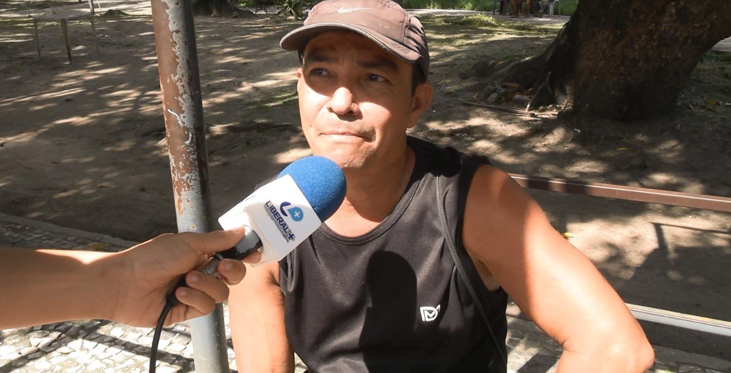 Camelô José Cosme reclama de parada sem cobertura da Praça Dom Pedro II ...