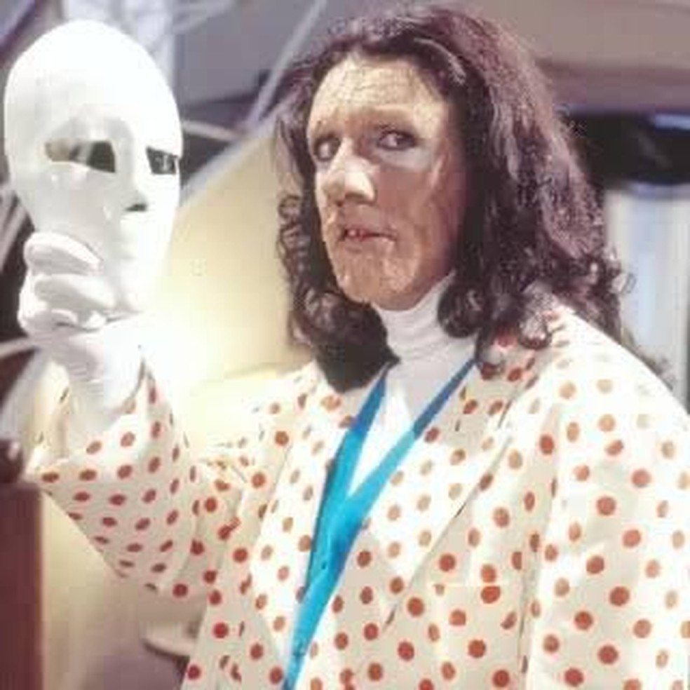 A Viagem: Relembre quem é Adonay, personagem mascarado e misterioso do Vale a Pena Ver de Novo ...