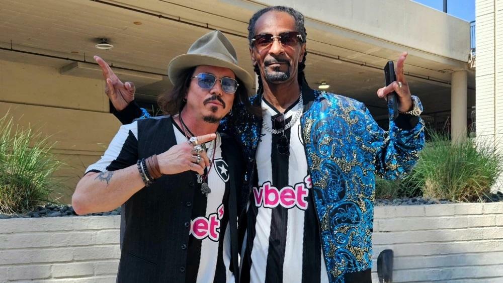 Quem são os sósias de Snoop Dogg e Johnny Depp que estavam no jogo ...